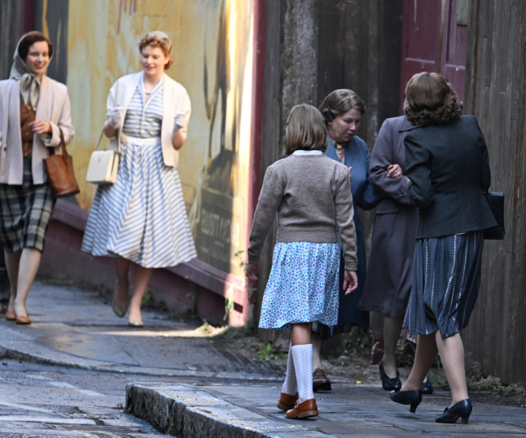 First Look at Polly and Digory in Greta Gerwig's Narnia Movie ...